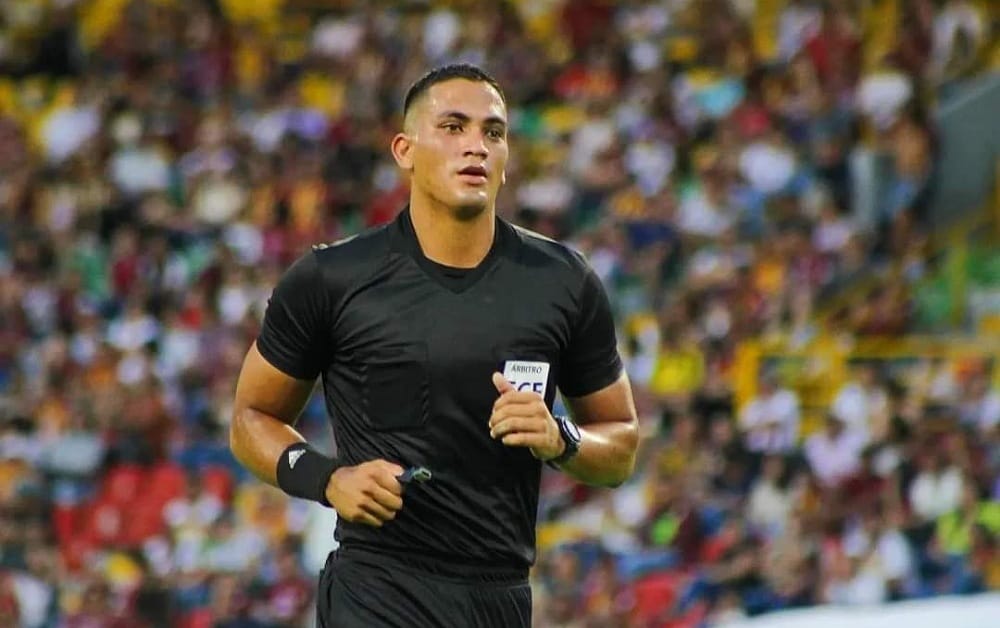 El tolimense Jairo Alejandro Mayorga portará la escarapela FIFA 2026 ...